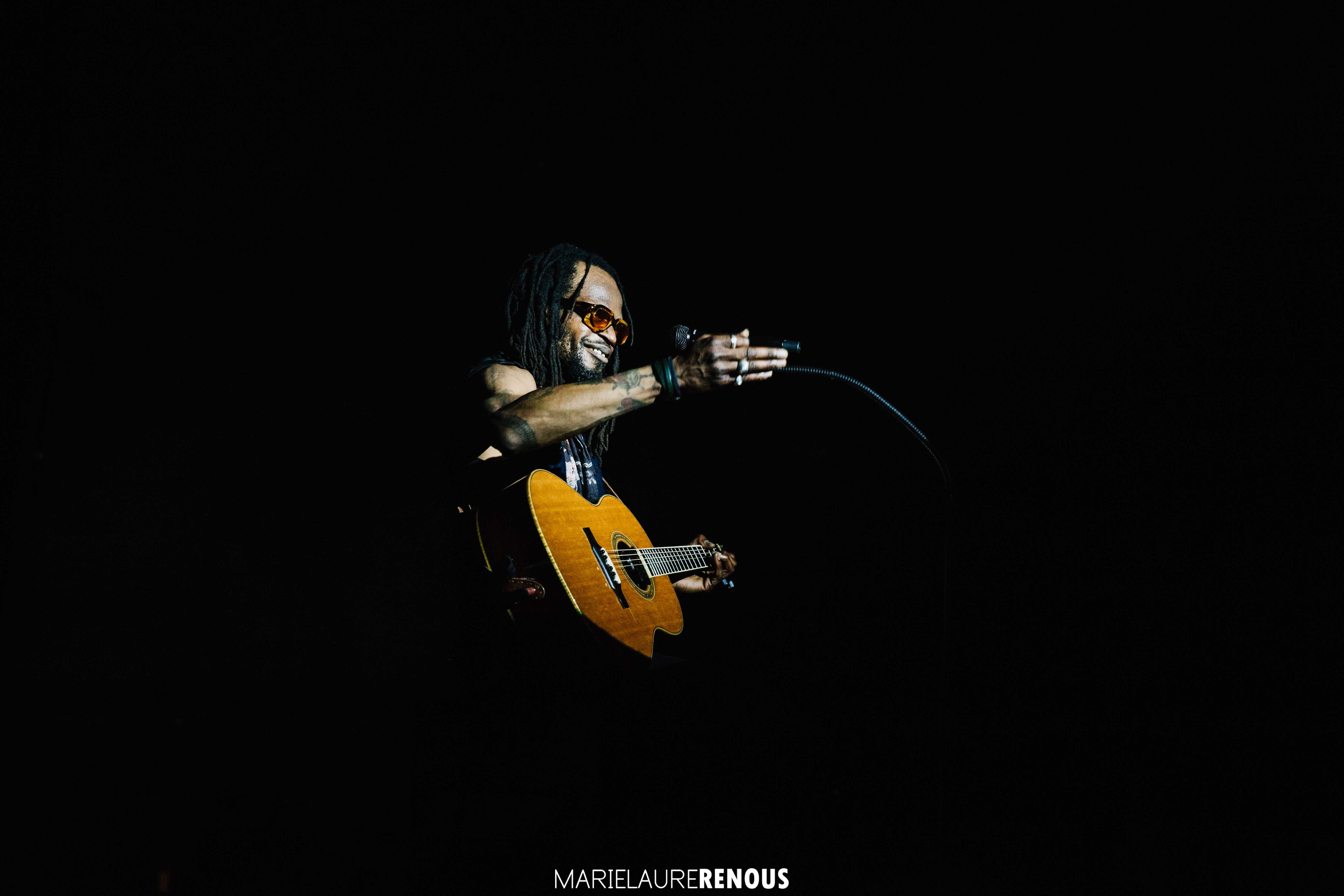 Tété en concert au Mas d'Hiver - Légende - Webzine Inspirant